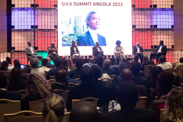 Nenhum material de construção civil "made in Angola" foi utilizado na ...